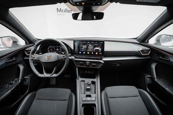 Balts Cupra Formentor 2024 Peetri, ar dzinēja tilpumu 2.00 L un nobraukumu 154 tūkst. km par 24950 €, foto 9 vietnē AUTOMOTO.COM.LV