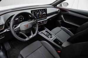 White Cupra Formentor 2024 in Peetri, with an engine capacity of 2.00 L and mileage of 154 thousand km for 24950 €, photo 10 on AUTOMOTO.COM.LV