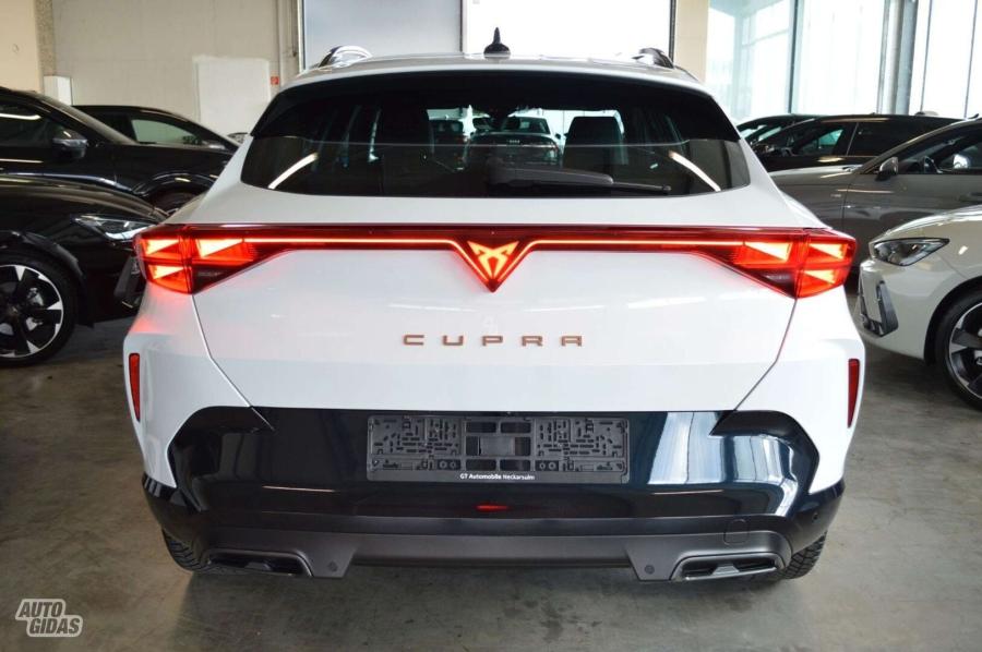 Balts Cupra Formentor 2025 Kauņa, ar dzinēja tilpumu 1.50 L un nobraukumu 27 tūkst. km par 33209 €, foto 3 vietnē AUTOMOTO.COM.LV