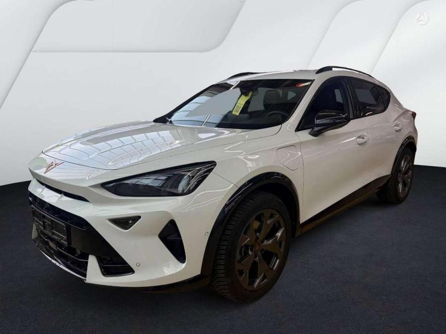 Balts Cupra Formentor 2025 Viļņa, ar dzinēja tilpumu 1.50 L un nobraukumu 20 tūkst. km par 36950 €, foto 1 vietnē AUTOMOTO.COM.LV