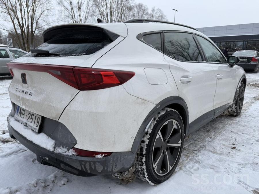 Balts Cupra Formentor 2021 Rīga, ar dzinēja tilpumu 1.50 L un nobraukumu 173 tūkst. km par 20950 €, foto 12 vietnē AUTOMOTO.COM.LV