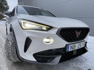 White Cupra Formentor 2021 in Riga, with an engine capacity of 1.50 L and mileage of 173 thousand km for 20350 €, photo 10 on AUTOMOTO.COM.LV