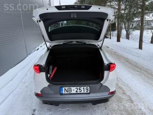 Белый Cupra Formentor 2021 в Рига, объемом двигателя 1.50 л и пробегом 173 тыс. км за 18950 €, фото 12 на AUTOMOTO.COM.LV