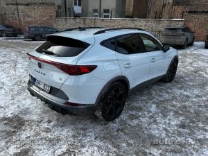 Белый Cupra Formentor 2022 в Рига, объемом двигателя 2.00 л и пробегом 81 тыс. км за 27000 €, фото 10 на AUTOMOTO.COM.LV