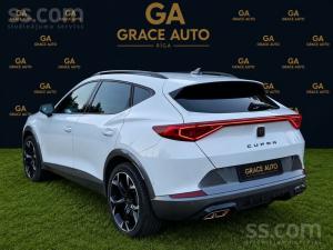 Белый Cupra Formentor 2023 в Юрмала, объемом двигателя 1.40 л и пробегом 130 тыс. км за 22990 €, фото 4 на AUTOMOTO.COM.LV