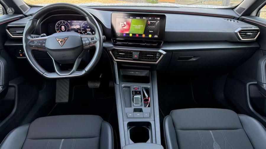Белый Cupra Formentor 2023 в Вильнюс, объемом двигателя 1.50 л и пробегом 127 тыс. км за 19239 €, фото 11 на AUTOMOTO.COM.LV