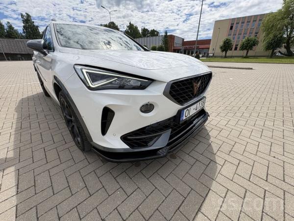 Balts Cupra Formentor 2021 Cēsis, ar dzinēja tilpumu 2.00 L un nobraukumu 86 tūkst. km par 24250 €, foto 2 vietnē AUTOMOTO.COM.LV