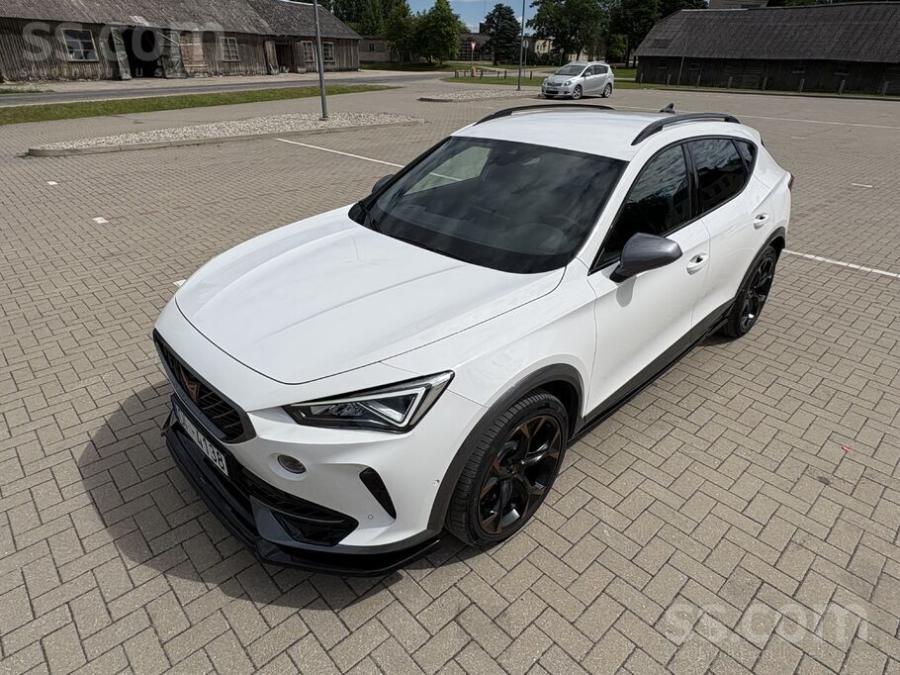 Balts Cupra Formentor 2021 Cēsis, ar dzinēja tilpumu 2.00 L un nobraukumu 86 tūkst. km par 24250 €, foto 5 vietnē AUTOMOTO.COM.LV