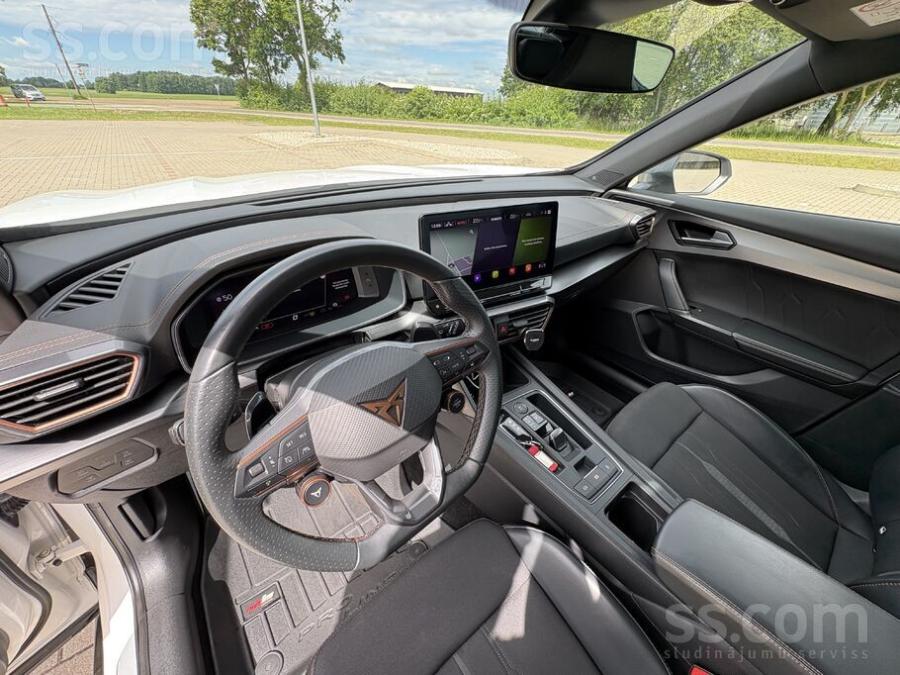 Balts Cupra Formentor 2021 Cēsis, ar dzinēja tilpumu 2.00 L un nobraukumu 86 tūkst. km par 24250 €, foto 8 vietnē AUTOMOTO.COM.LV