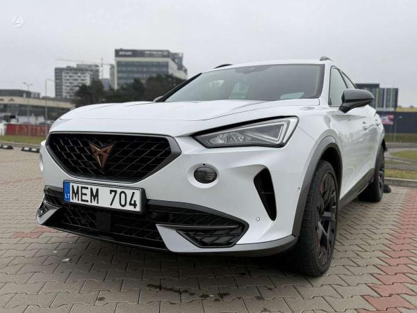 Balts Cupra Formentor 2022 Širvintos, ar dzinēja tilpumu 1.98 L un nobraukumu 73 tūkst. km par 23000 €, foto 1 vietnē AUTOMOTO.COM.LV
