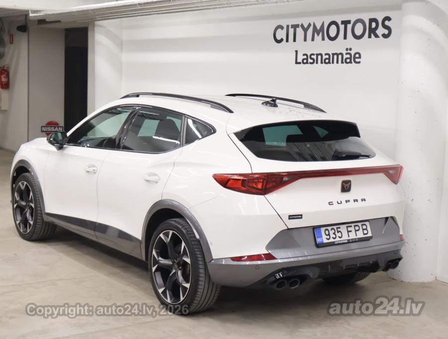 Белый Cupra Formentor 2021 в Таллин, объемом двигателя 2.00 л и пробегом 48 тыс. км за 29900 €, фото 3 на AUTOMOTO.COM.LV