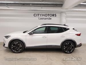 Белый Cupra Formentor 2021 в Таллин, объемом двигателя 2.00 л и пробегом 48 тыс. км за 29900 €, фото 4 на AUTOMOTO.COM.LV