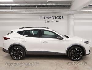 Белый Cupra Formentor 2021 в Таллин, объемом двигателя 2.00 л и пробегом 48 тыс. км за 29900 €, фото 6 на AUTOMOTO.COM.LV