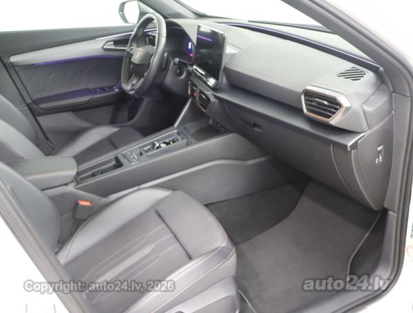 Balts Cupra Formentor 2021 Tallina, ar dzinēja tilpumu 2.00 L un nobraukumu 48 tūkst. km par 29900 €, foto 10 vietnē AUTOMOTO.COM.LV