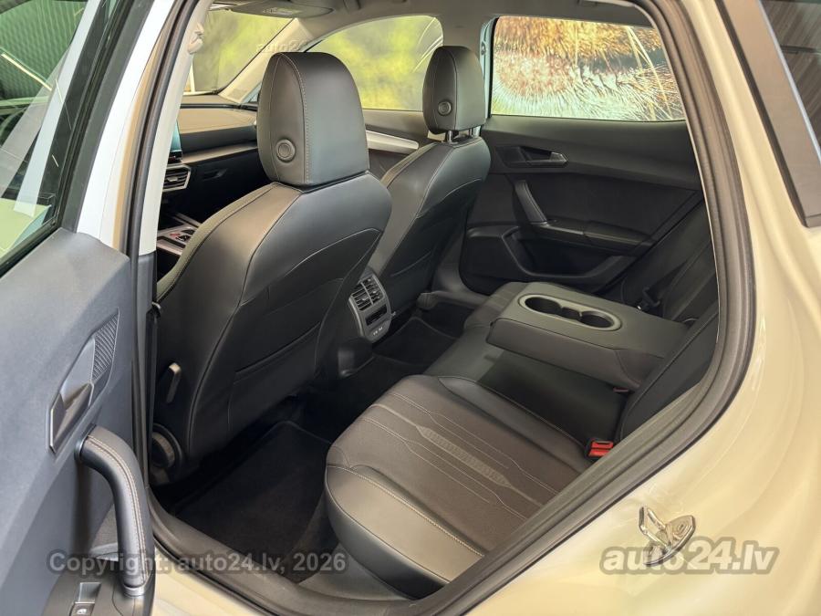 Balts Cupra Formentor 2022 Tallina, ar dzinēja tilpumu 1.50 L un nobraukumu 41 tūkst. km par 24900 €, foto 7 vietnē AUTOMOTO.COM.LV