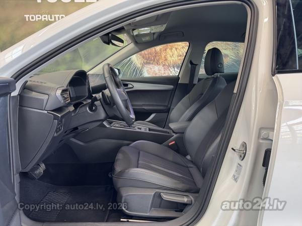 White Cupra Formentor 2022 in Tallinn, with an engine capacity of 1.50 L and mileage of 41 thousand km for 24900 €, photo 8 on AUTOMOTO.COM.LV
