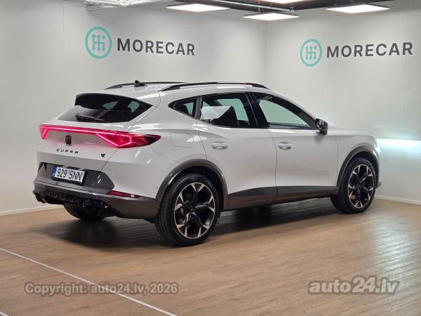 Белый Cupra Formentor 2022 в Таллин, объемом двигателя 2.00 л и пробегом 75 тыс. км за 28490 €, фото 5 на AUTOMOTO.COM.LV