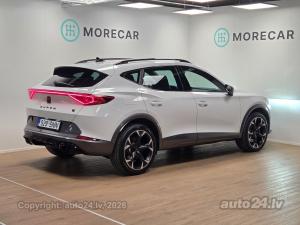 Белый Cupra Formentor 2022 в Таллин, объемом двигателя 2.00 л и пробегом 75 тыс. км за 28490 €, фото 5 на AUTOMOTO.COM.LV