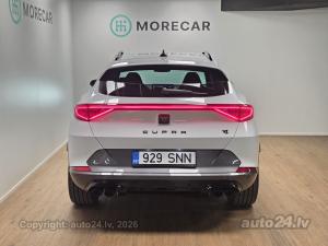 Белый Cupra Formentor 2022 в Таллин, объемом двигателя 2.00 л и пробегом 75 тыс. км за 28490 €, фото 6 на AUTOMOTO.COM.LV