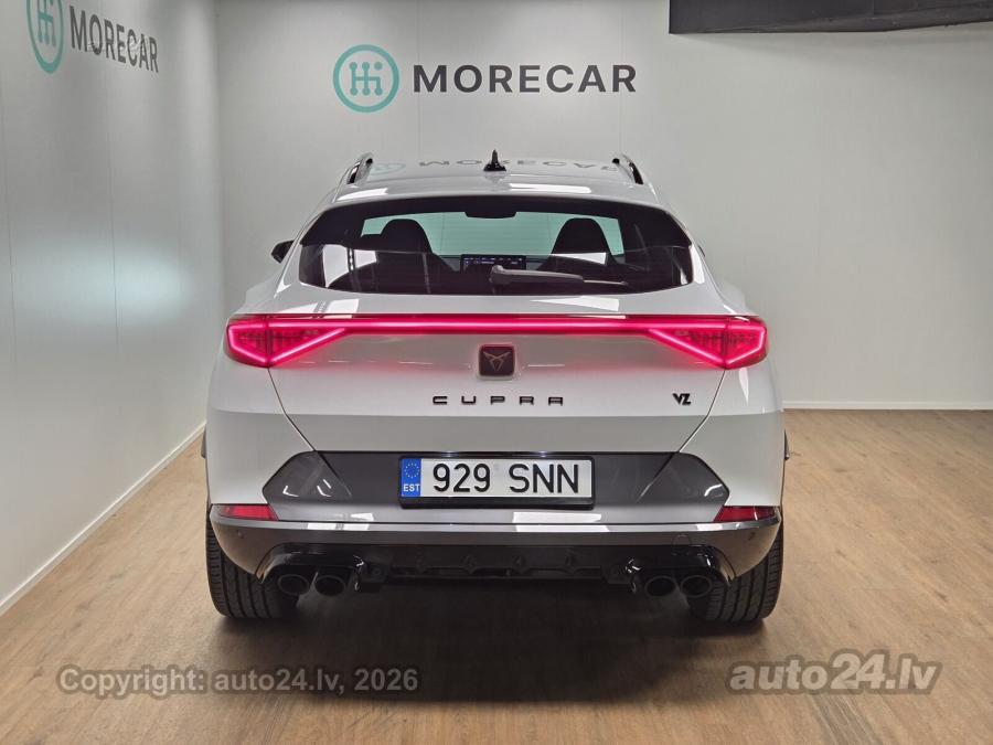 Белый Cupra Formentor 2022 в Таллин, объемом двигателя 2.00 л и пробегом 75 тыс. км за 28490 €, фото 6 на AUTOMOTO.COM.LV