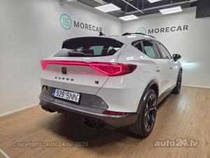 Белый Cupra Formentor 2022 в Таллин, объемом двигателя 2.00 л и пробегом 75 тыс. км за 28490 €, фото 7 на AUTOMOTO.COM.LV