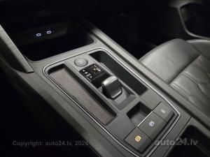 Белый Cupra Formentor 2022 в Таллин, объемом двигателя 2.00 л и пробегом 75 тыс. км за 28490 €, фото 12 на AUTOMOTO.COM.LV