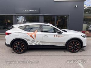 Balts Cupra Formentor 2025 Tartu, ar dzinēja tilpumu 2.00 L un nobraukumu 7 tūkst. km par 44990 €, foto 7 vietnē AUTOMOTO.COM.LV