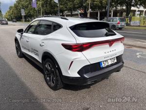 Белый Cupra Formentor 2026 в Тарту, объемом двигателя 1.50 л и пробегом 5 тыс. км за 34900 €, фото 4 на AUTOMOTO.COM.LV