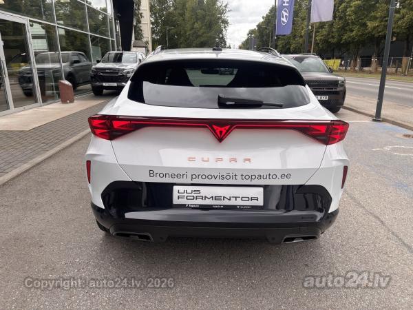 Balts Cupra Formentor 2026 Tartu, ar dzinēja tilpumu 1.50 L un nobraukumu 0 tūkst. km par 36686 €, foto 5 vietnē AUTOMOTO.COM.LV