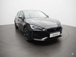 Black Cupra Leon 2021 in Vilnius, with an engine capacity of 1.40 L and mileage of 26 thousand km for 22100 €, photo 4 on AUTOMOTO.COM.LV