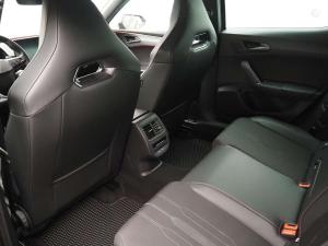 Black Cupra Leon 2021 in Vilnius, with an engine capacity of 1.40 L and mileage of 26 thousand km for 22100 €, photo 19 on AUTOMOTO.COM.LV