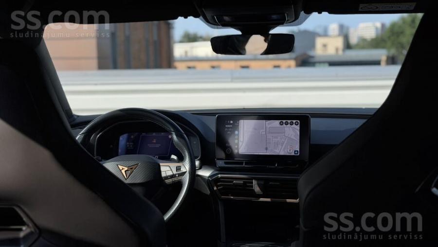 Черный Cupra Leon 2022 в Рига, объемом двигателя 2.00 л и пробегом 45 тыс. км за 23900 €, фото 10 на AUTOMOTO.COM.LV