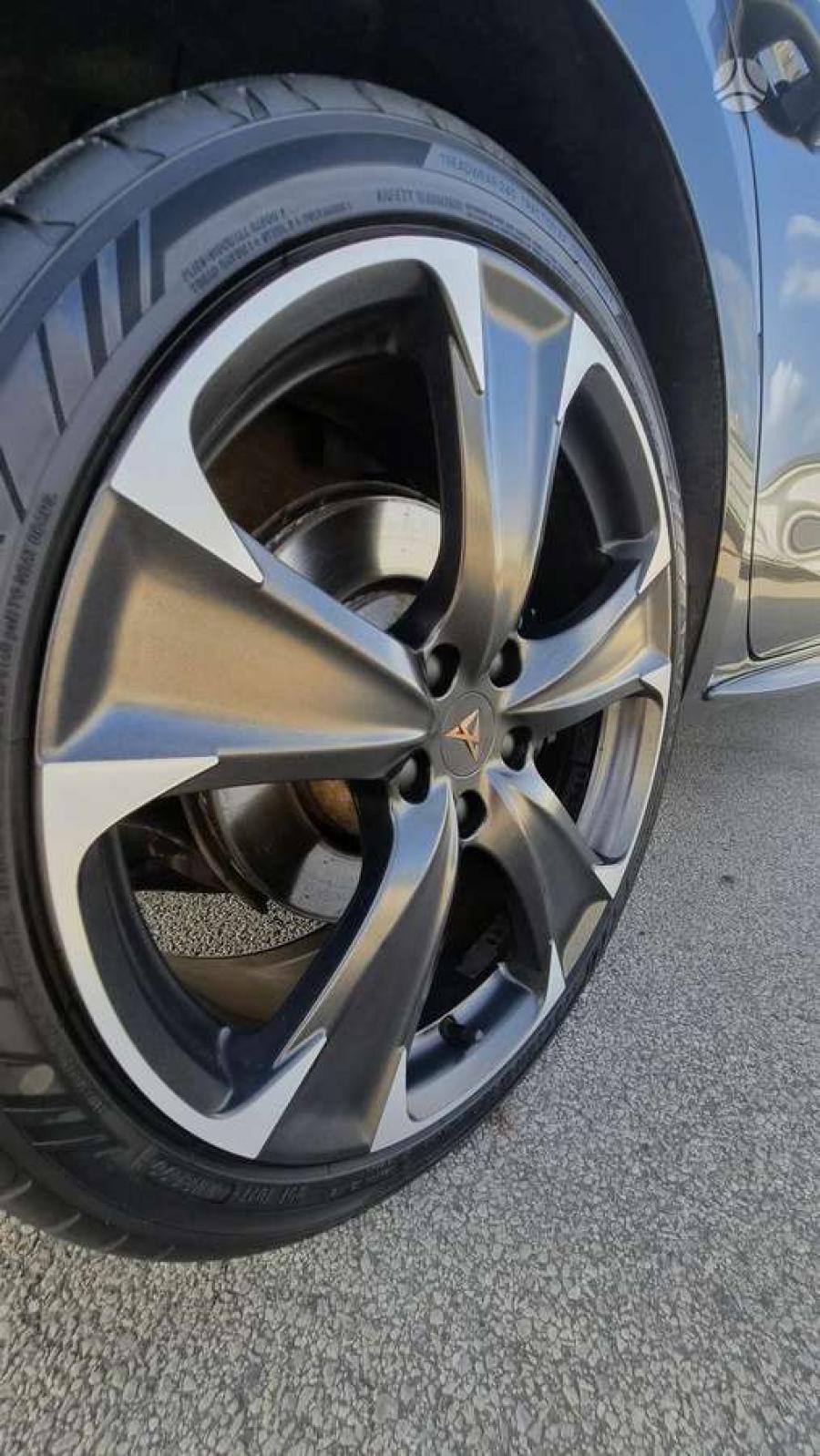 Черный Cupra Leon 2022 в Рига, объемом двигателя 1.98 л и пробегом 45 тыс. км за 22900 €, фото 9 на AUTOMOTO.COM.LV