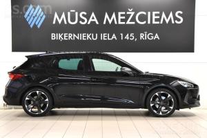 Melns Cupra Leon 2023 Rīga, ar dzinēja tilpumu 1.50 L un nobraukumu 28 tūkst. km par 20990 €, foto 5 vietnē AUTOMOTO.COM.LV