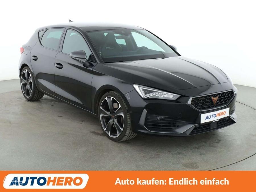 Black Cupra Leon 2021 in Kaunas, with an engine capacity of 2.00 L and mileage of 28 thousand km for 32092 €, photo 8 on AUTOMOTO.COM.LV