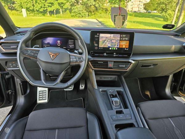 Черный Cupra Leon 2020 в Мажейкяй, объемом двигателя 1.40 л и пробегом 109 тыс. км за 18000 €, фото 10 на AUTOMOTO.COM.LV
