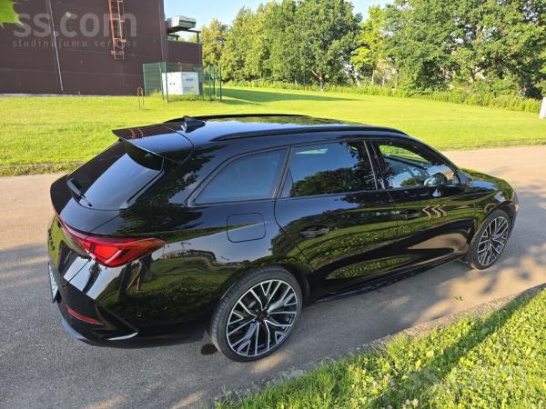 Black Cupra Leon 2020 in Telschi, with an engine capacity of 1.40 L and mileage of 109 thousand km for 17500 €, photo 9 on AUTOMOTO.COM.LV