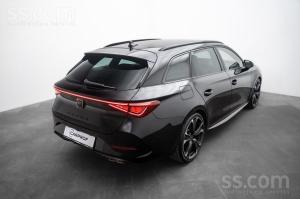 Black Cupra Leon 2021 in Tallinn, with an engine capacity of 1.40 L and mileage of 70 thousand km for 19999 €, photo 4 on AUTOMOTO.COM.LV