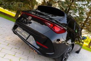 Black Cupra Leon 2022 in Jelgava, with an engine capacity of 1.40 L and mileage of 0 thousand km for 21000 €, photo 28 on AUTOMOTO.COM.LV