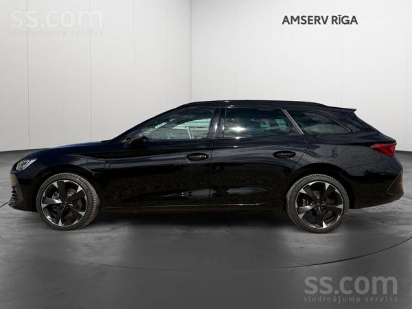 Melns Cupra Leon 2022 Rīga, ar dzinēja tilpumu 1.40 L un nobraukumu 100 tūkst. km par 23100 €, foto 4 vietnē AUTOMOTO.COM.LV