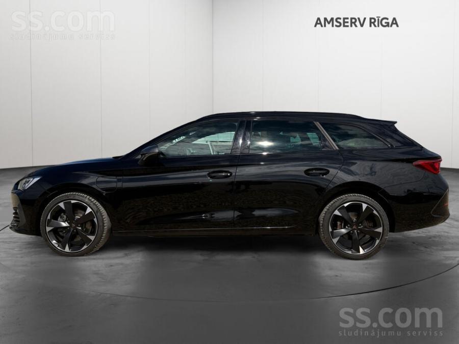 Melns Cupra Leon 2022 Rīga, ar dzinēja tilpumu 1.40 L un nobraukumu 100 tūkst. km par 23100 €, foto 4 vietnē AUTOMOTO.COM.LV