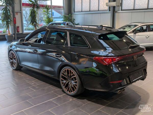 Melns Cupra Leon 2023 Kauņa, ar dzinēja tilpumu 2.00 L un nobraukumu 68 tūkst. km par 33114 €, foto 2 vietnē AUTOMOTO.COM.LV