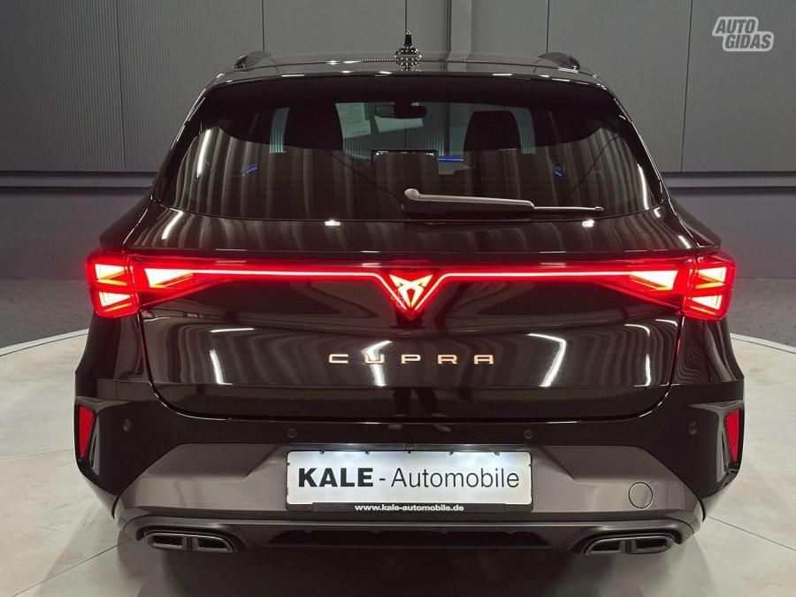 Melns Cupra Leon 2024 Kauņa, ar dzinēja tilpumu 1.50 L un nobraukumu 17 tūkst. km par 33186 €, foto 4 vietnē AUTOMOTO.COM.LV