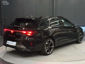Melns Cupra Leon 2024 Kauņa, ar dzinēja tilpumu 1.50 L un nobraukumu 17 tūkst. km par 33186 €, foto 5 vietnē AUTOMOTO.COM.LV