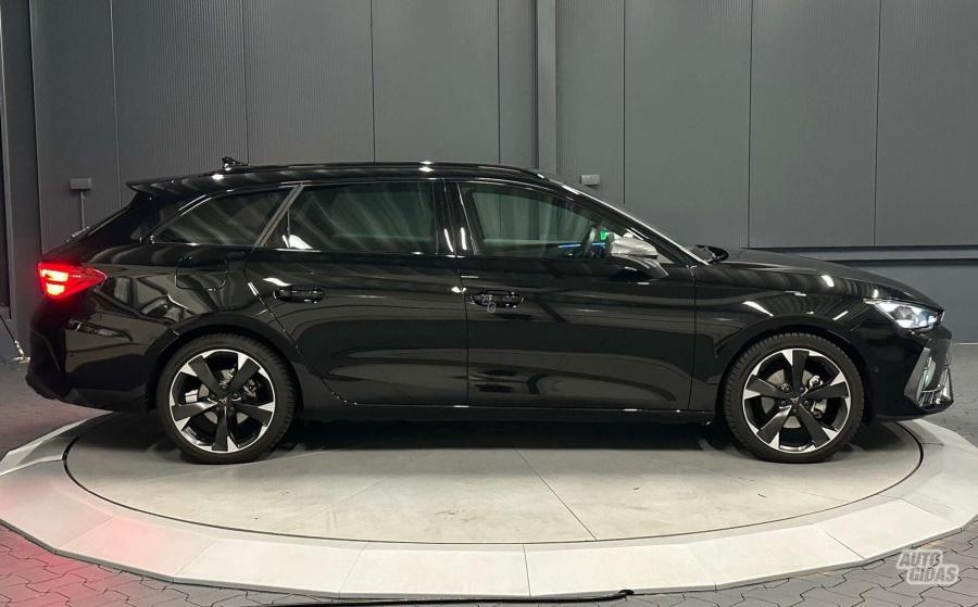 Melns Cupra Leon 2024 Kauņa, ar dzinēja tilpumu 1.50 L un nobraukumu 17 tūkst. km par 33186 €, foto 6 vietnē AUTOMOTO.COM.LV