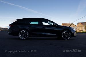 Черный Cupra Leon 2024 в Таллин, объемом двигателя 1.50 л и пробегом 51 тыс. км за 31499 €, фото 11 на AUTOMOTO.COM.LV