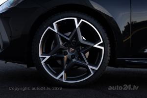 Черный Cupra Leon 2024 в Таллин, объемом двигателя 1.50 л и пробегом 51 тыс. км за 31499 €, фото 13 на AUTOMOTO.COM.LV
