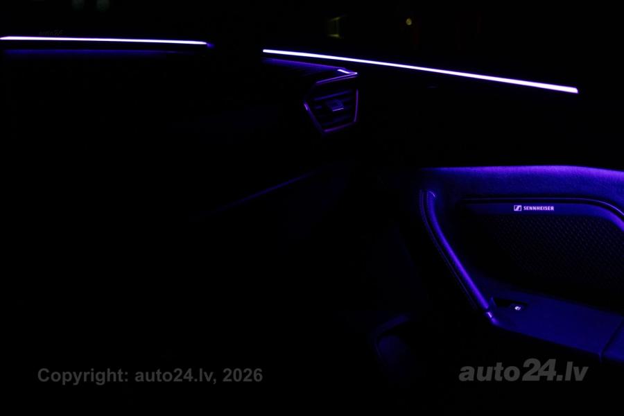 Черный Cupra Leon 2024 в Таллин, объемом двигателя 1.50 л и пробегом 51 тыс. км за 31499 €, фото 22 на AUTOMOTO.COM.LV