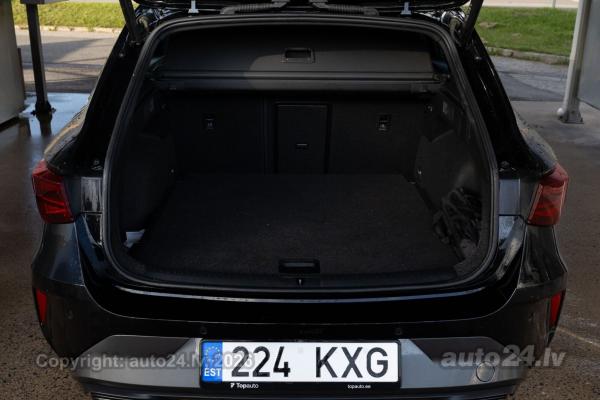 Melns Cupra Leon 2024 Tallina, ar dzinēja tilpumu 1.50 L un nobraukumu 51 tūkst. km par 31499 €, foto 7 vietnē AUTOMOTO.COM.LV