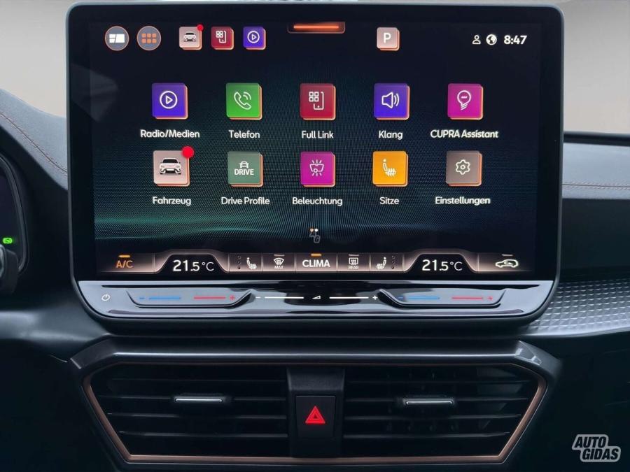 Black Cupra Leon 2025 in Kaunas, with an engine capacity of 1.50 L and mileage of 13 thousand km for 31104 €, photo 11 on AUTOMOTO.COM.LV